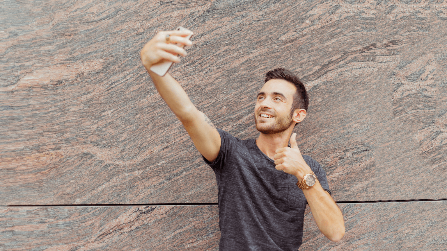 Russian Dating Site Profiles: Photos for Success - The TrulyRussian Blog